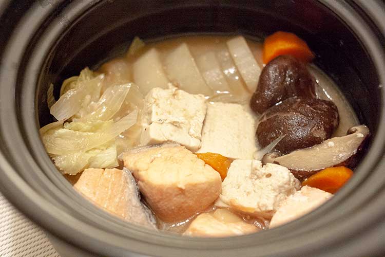 Nabe de saumon au miso (ishikari nabe) - idee-cuisine.com